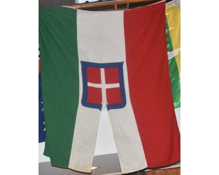 AXIS004. WWII ITALIAN BANNER | Military Memorabilia Ltd.